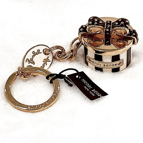 henri bendel | Accessories | Henri Bendel Milliner Hat Box Keyfob With ...